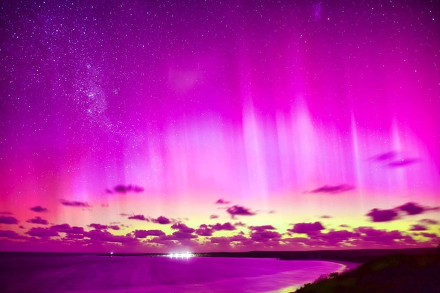 The wonderful nighttime photography of KI’s Linda Irwin | The Islander