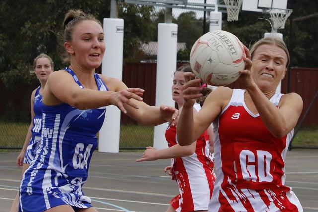 Netball match reports, photos from Parndana | The Islander
