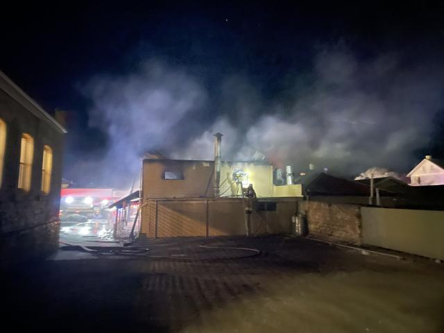 Lighthouse Cafe fire reignites after four days, destroys two businesses ...