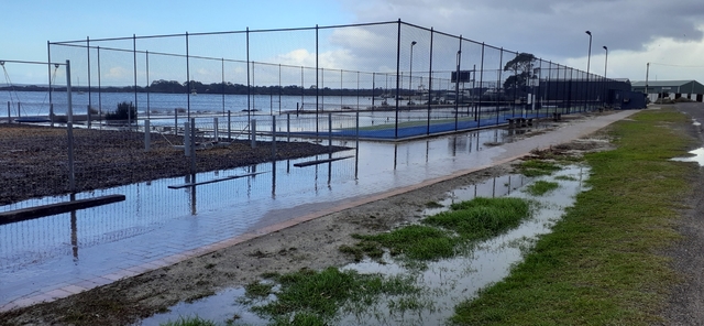 Wild weather hits Kangaroo Island bringing much needed rain, westerly ...