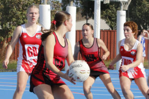 A Grade and 17&U netball action from Parndana: PHOTOS | The Islander